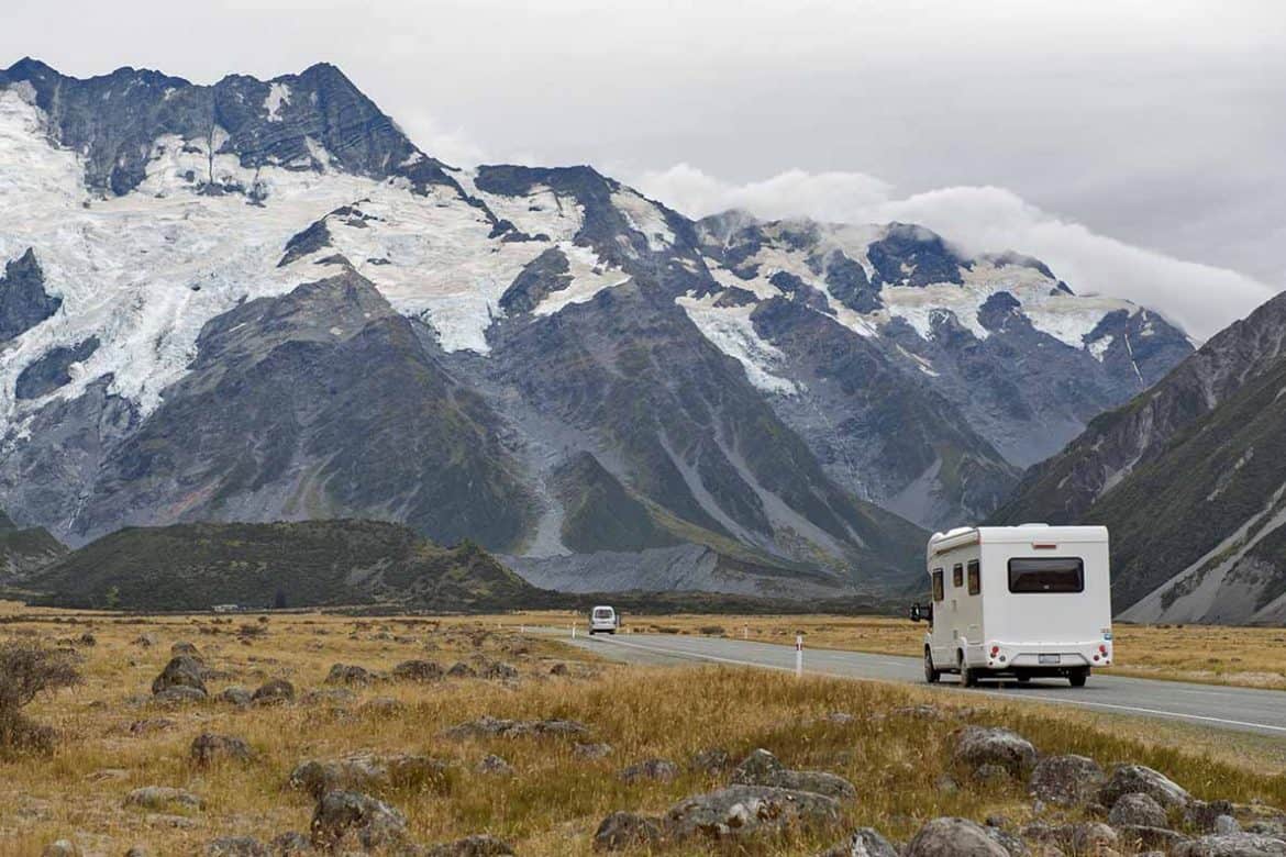 Motorhome rental UK & Europe- 10 essential things to check before you book
